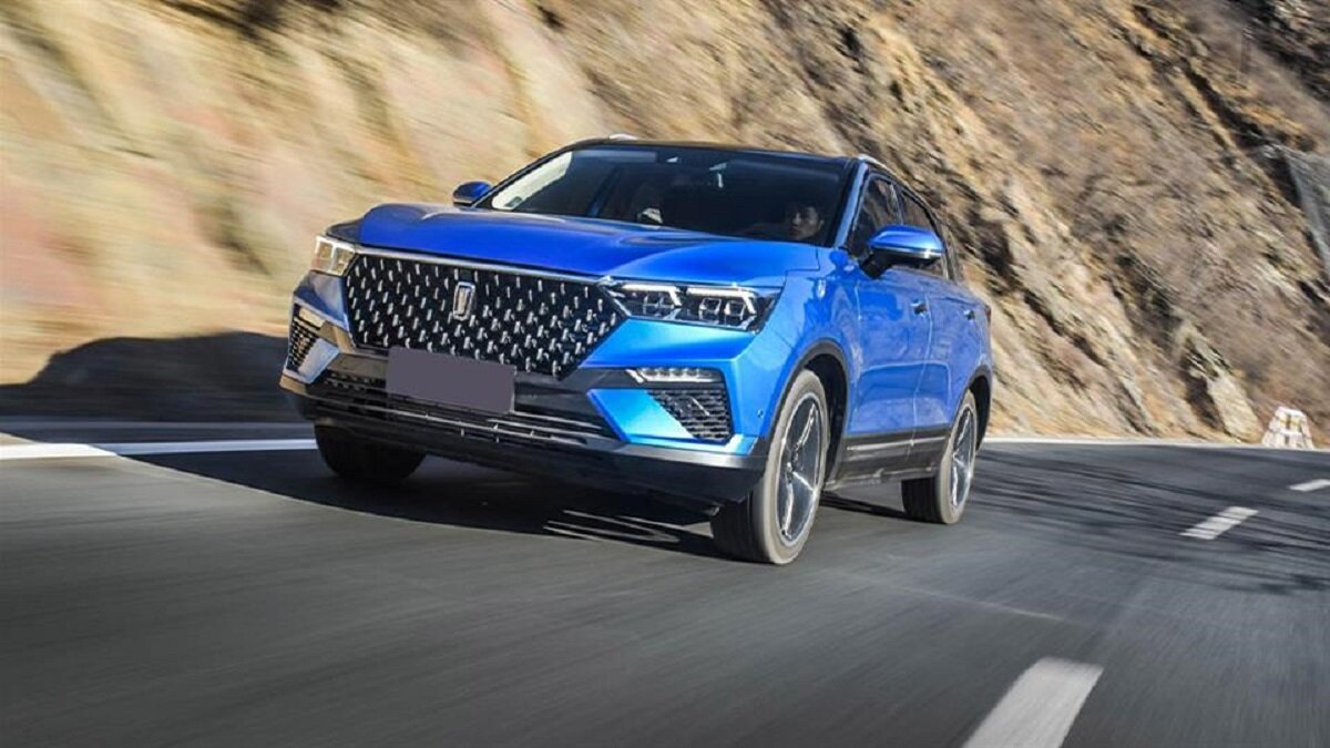 مشخصات خودرو وارداتی بهمن موتور با نام T77 اعلام شد+ عکس و مشخصات فنی